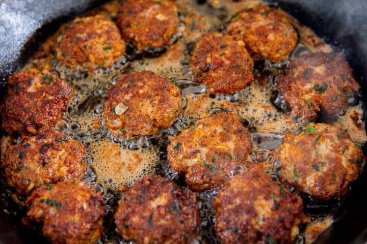 The BEST Frikadellen (German Hamburgers) - dirndl kitchen