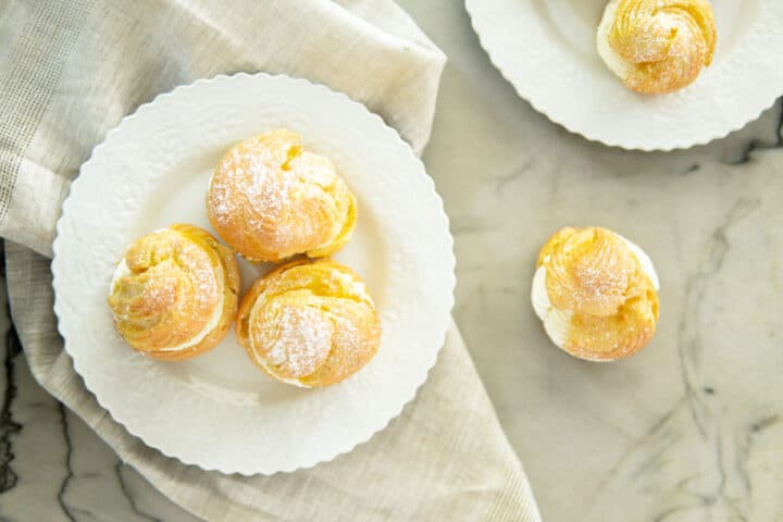 Easy Cream Puffs (Classic German Windbeutel Version) - dirndl kitchen